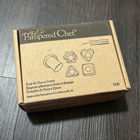 Pampered Chef | Kitchen | Pampered Chef 131 Fruit And Cheese Cutter Nwt ...